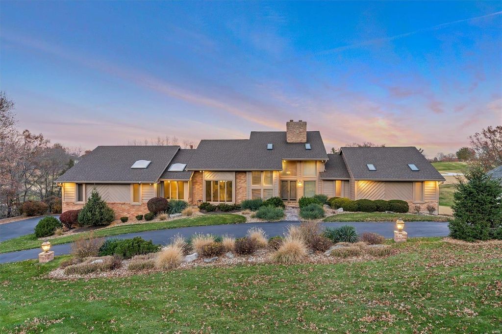 415 Herworth Dr, Chesterfield, MO 63005 - See Est. Value, Schools & More