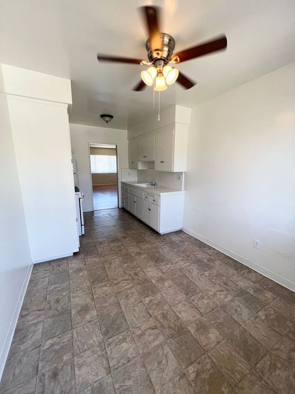 11934 Acacia Ave #13, Hawthorne, CA 90250 | Trulia