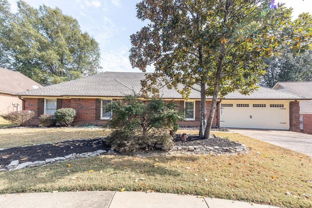 382 Spruce Glen Dr #21, Cordova, TN 38018 - See Est. Value, Schools & More