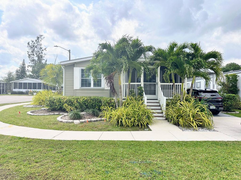 1331 SW 117th Way, Davie, FL 33325 | MLS# 11266898 | Trulia