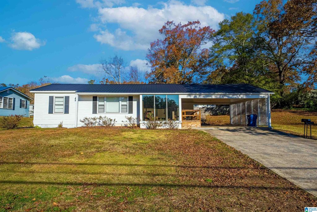 1103 N St E, Talladega, AL 35160 - See Est. Value, Schools & More