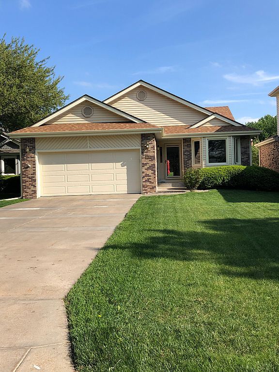 6431 Westminster Ct, Lincoln, NE 68510 - See Est. Value, Schools & More