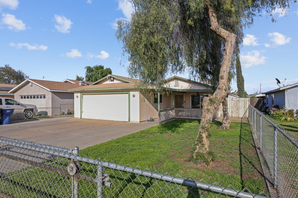 554 S West Street, Tulare, CA 93274 | Trulia
