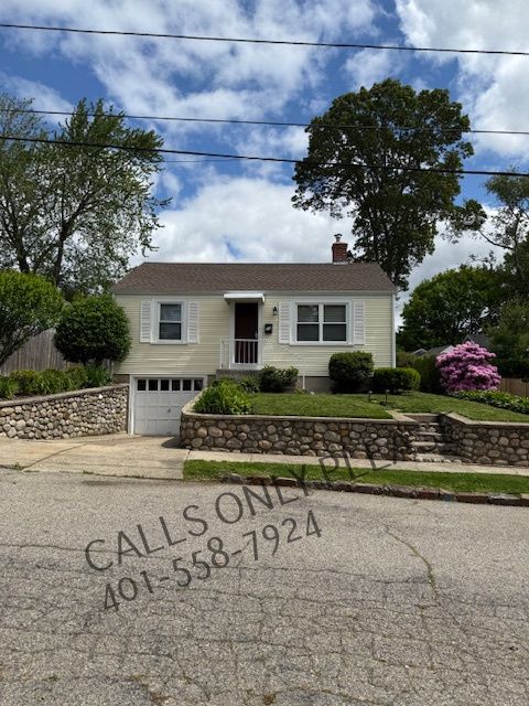 75 Benbridge Ave, Warwick, RI 02888 - See Est. Value, Schools & More