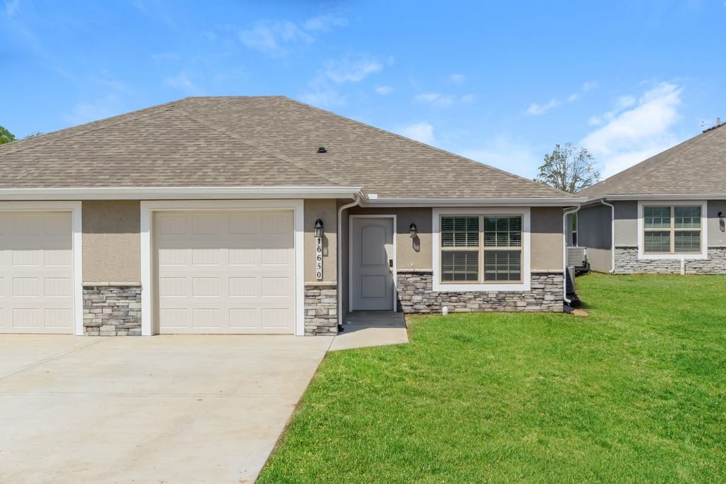 Elm Grove Luxury Rental Homes - Belton, MO - Trulia | Trulia