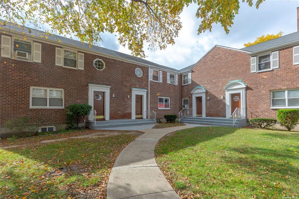 131-64 234th Street UNIT 1, Rosedale, NY 11422 | Trulia