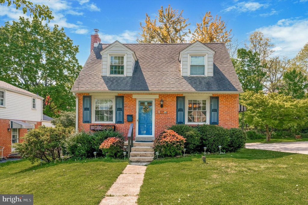 537 N Manoa Rd, Havertown, PA 19083 - See Est. Value, Schools & More