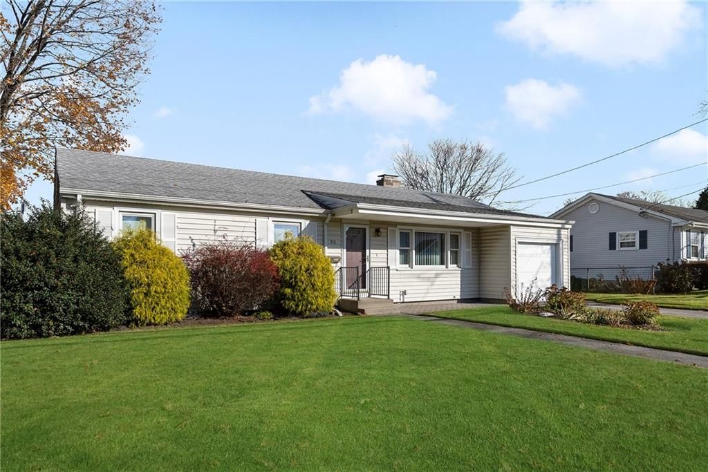 90 Wampanoag Trl, Riverside, RI 02915 | Trulia