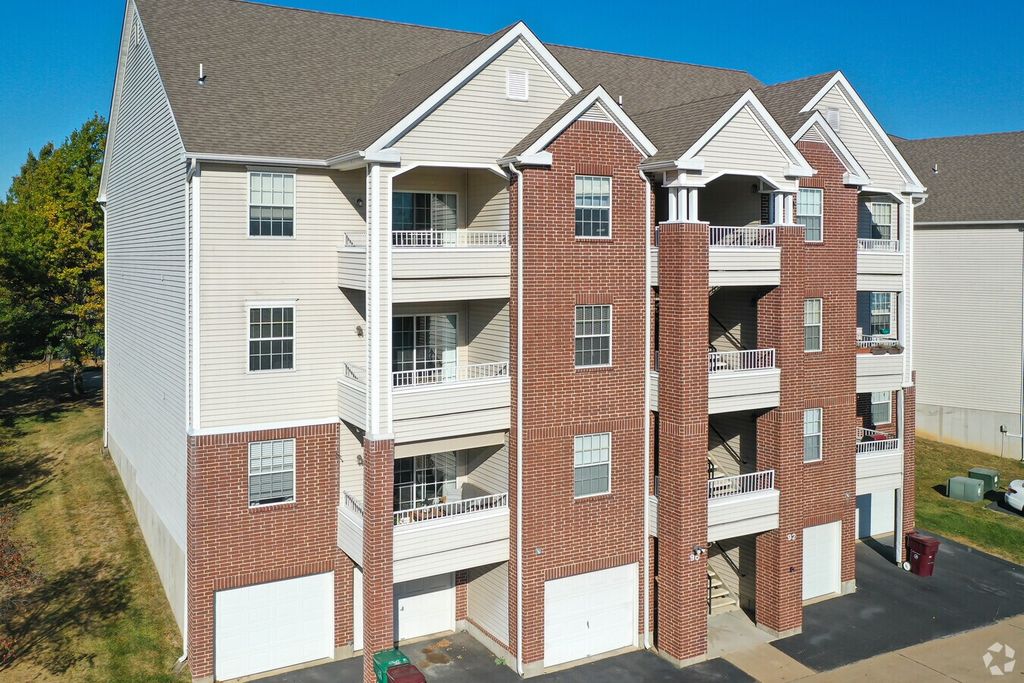 98 Waterside Dr #8b6c193f8, Grover, MO 63040 - See Est. Value, Schools ...