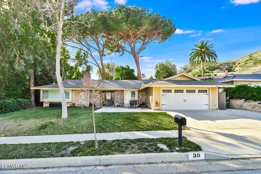 30 Vera Cruz St, Simi Valley, CA 93065 - See Est. Value, Schools & More