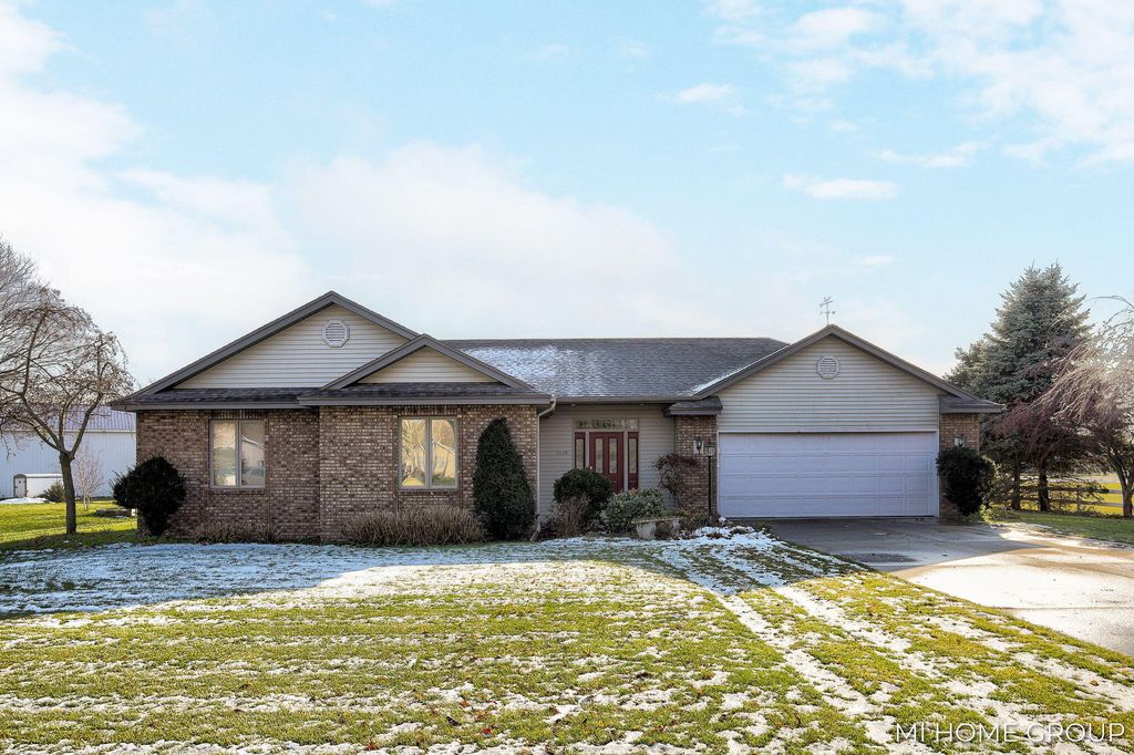 3604 Diamond Dr, Hamilton, MI 49419 - See Est. Value, Schools & More