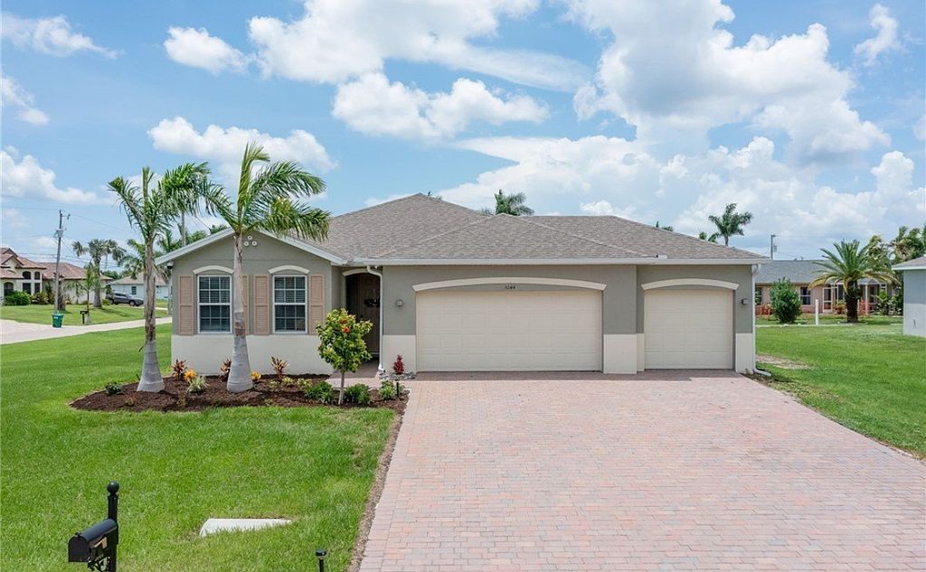 3033 SW 22nd Pl, Cape Coral, FL 33914 - See Est. Value, Schools & More