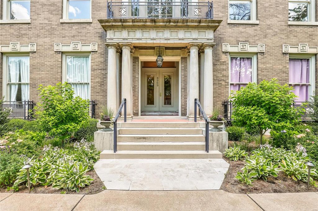 4969 Pershing Pl #300, Saint Louis, MO 63108 - See Est. Value, Schools ...