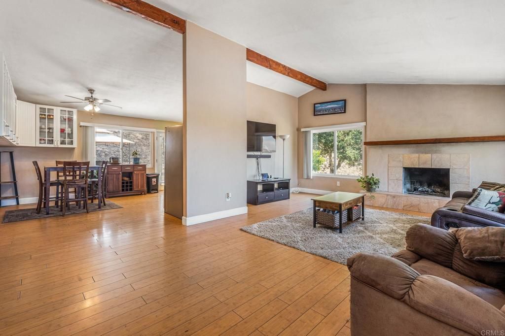 115 Brett Pl, Escondido, CA 92027 - See Est. Value, Schools & More