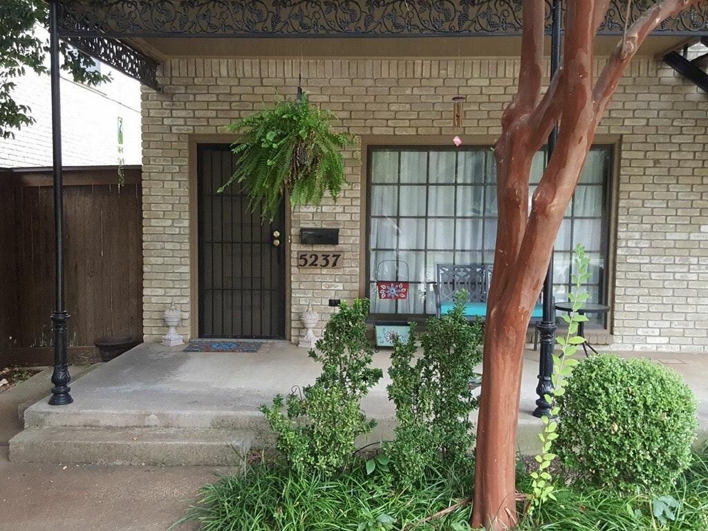 5239 Byers Ave, Fort Worth, TX 76107 - See Est. Value, Schools & More