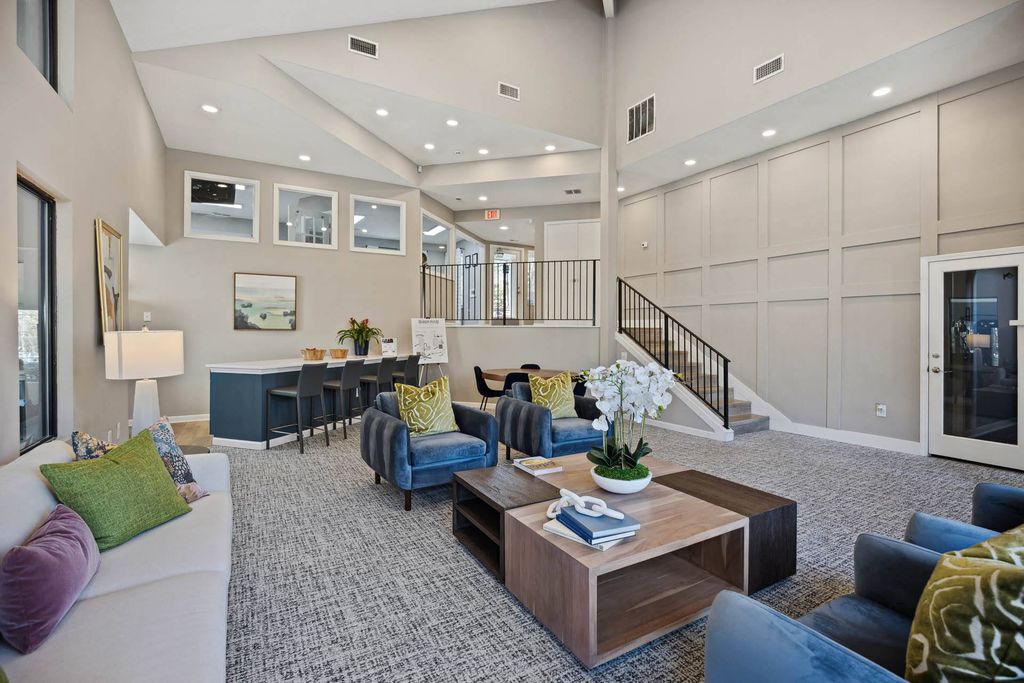 8301 Harris Pond Dr #3204C, Charlotte, NC 28269 - See Est. Value ...