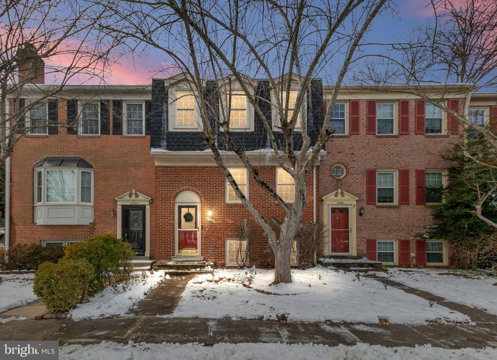 12242 Cinnamon St, Woodbridge, VA 22192 - See Est. Value, Schools & More