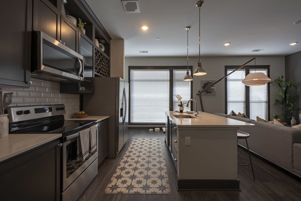 1015 Nelson Merry St #647, Nashville, TN 37203 - See Est. Value ...