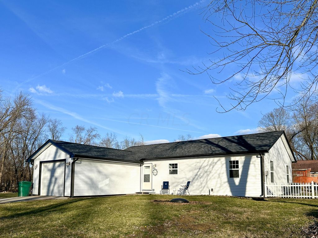 13520 Juniper Rd NE, Thornville, OH 43076 | MLS# 224003259 | Trulia
