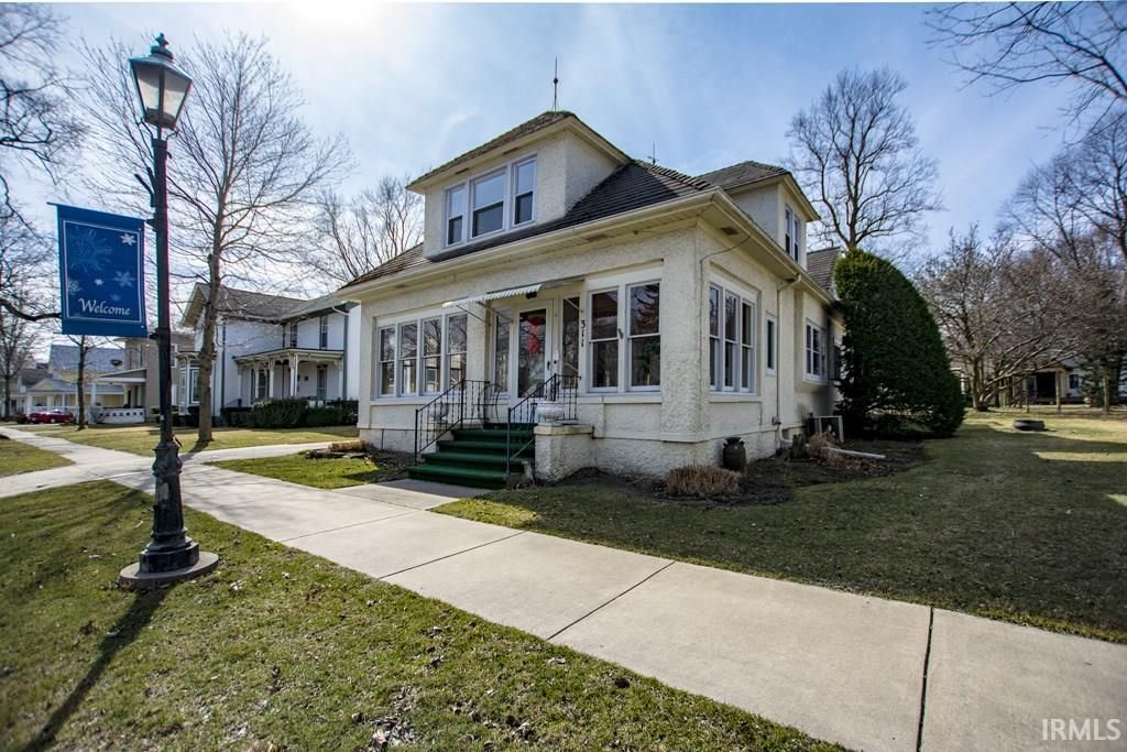 311 S Main St, Middlebury, IN 46540 | Trulia 311 S Main St, Middlebury, IN 46540 | Trulia