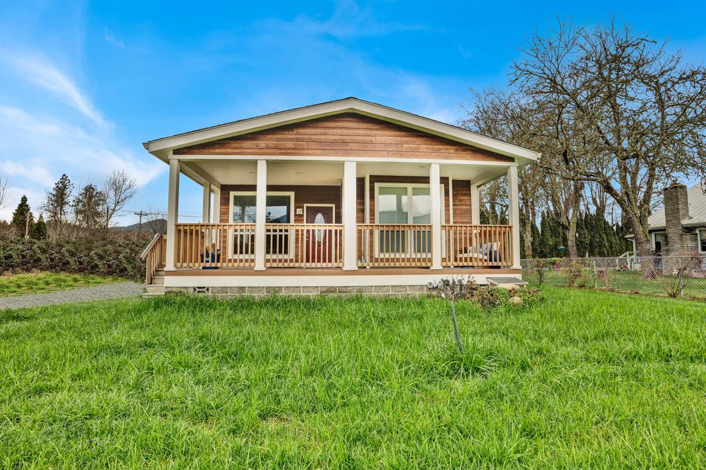 14725 Williams Hwy, Williams, OR 97544 - See Est. Value, Schools & More