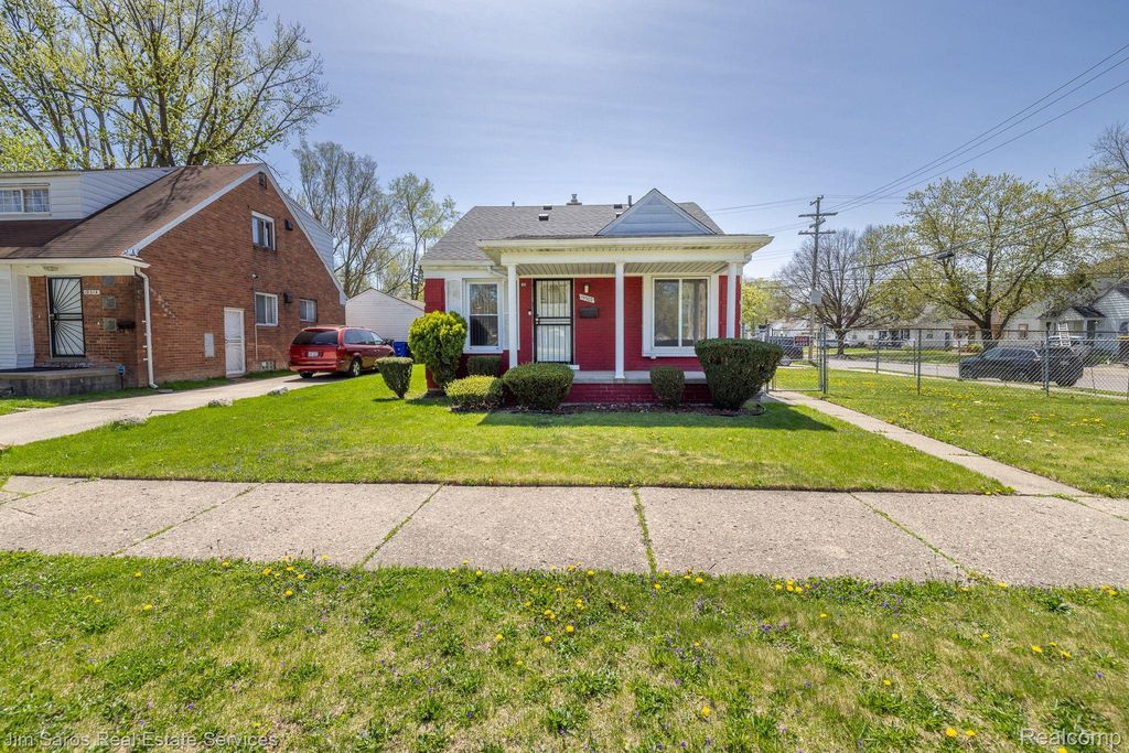 19302 Moross Rd, Detroit, MI 48224 - See Est. Value, Schools & More