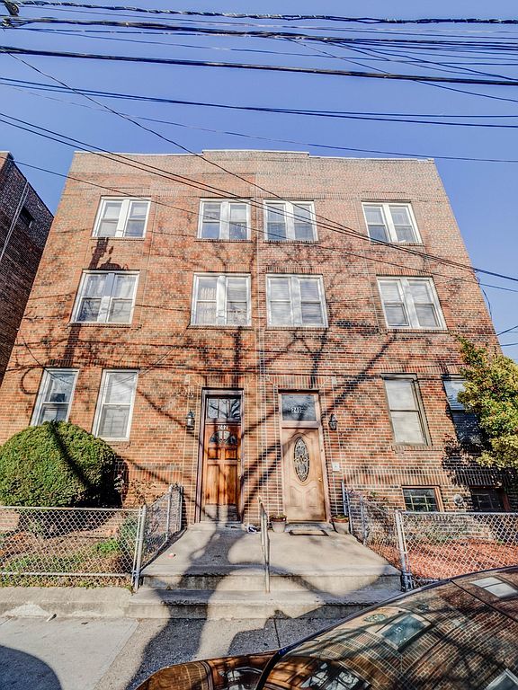 240 Clendenny Ave #4, Jersey City, NJ 07304 - See Est. Value, Schools ...