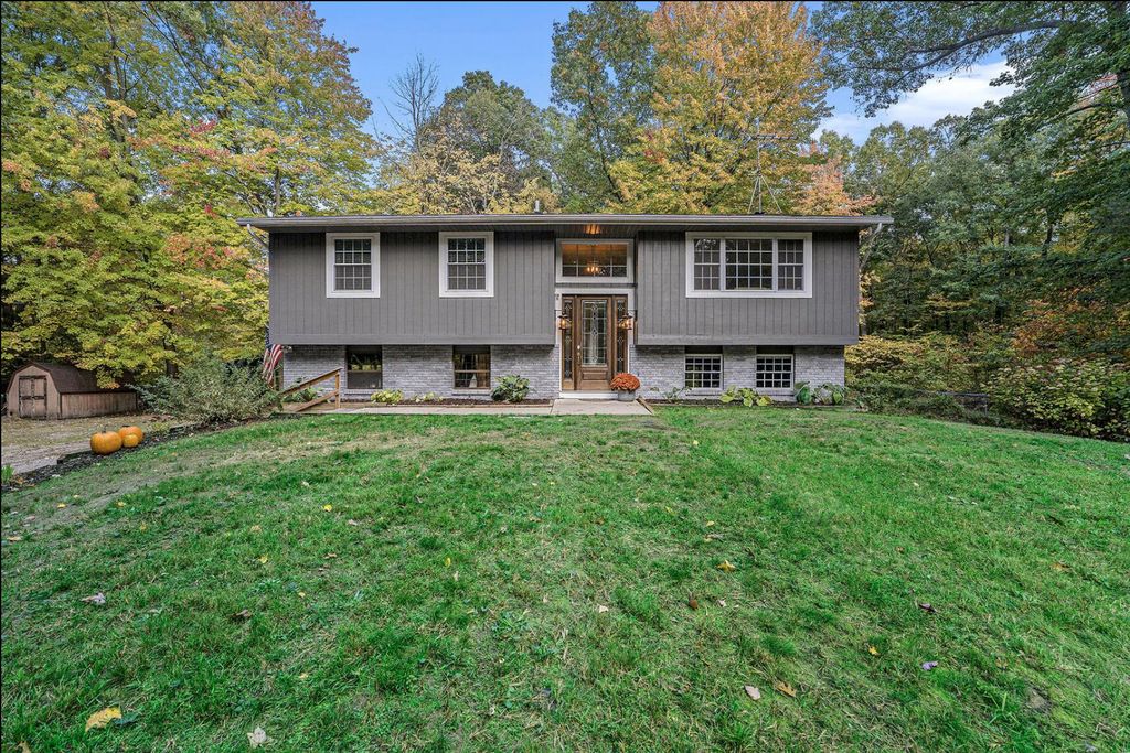 16724 140th Ave, Nunica, MI 49448 | Trulia