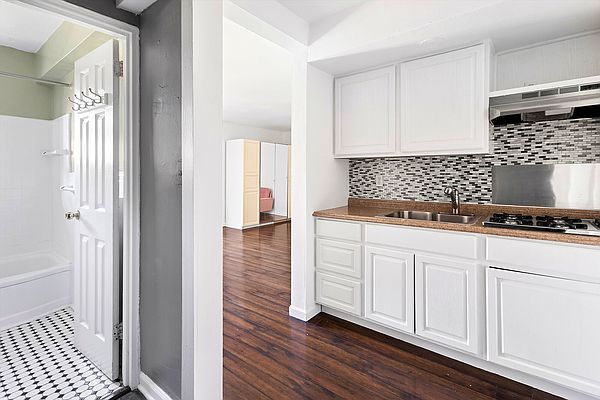 4501 Broadway #6D, New York, NY 10040 - See Est. Value, Schools & More