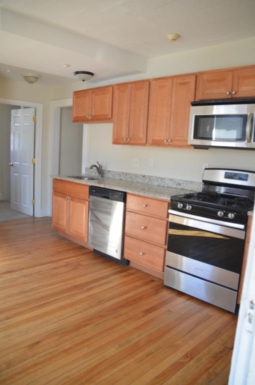 355 Main St #10, Haverhill, MA 01830 | Trulia