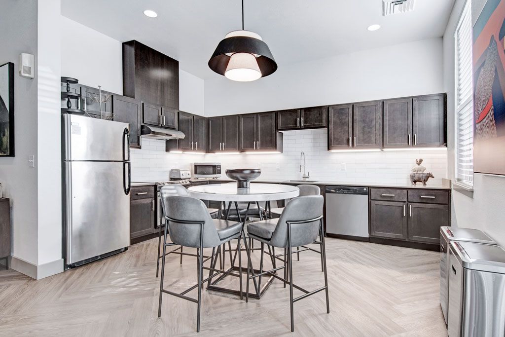 17865 SW Pacific Hwy #J133, Tualatin, OR 97062 - See Est. Value ...