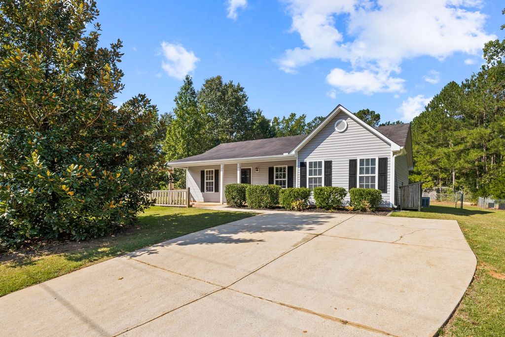 115 Hunters Ridge Dr, Covington, GA 30014 - See Est. Value, Schools & More