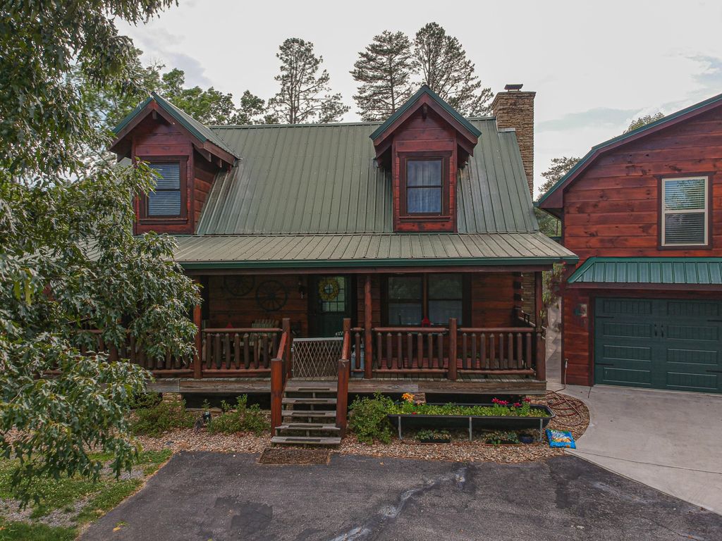 1466 Red Cedar Ln #56, Sevierville, TN 37876 - See Est. Value, Schools ...