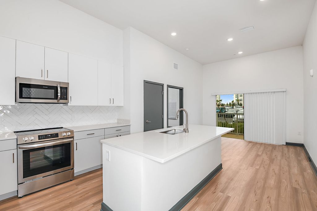 7000 Kiran Patel Dr #4424, Winter Garden, FL 34787 - See Est. Value ...