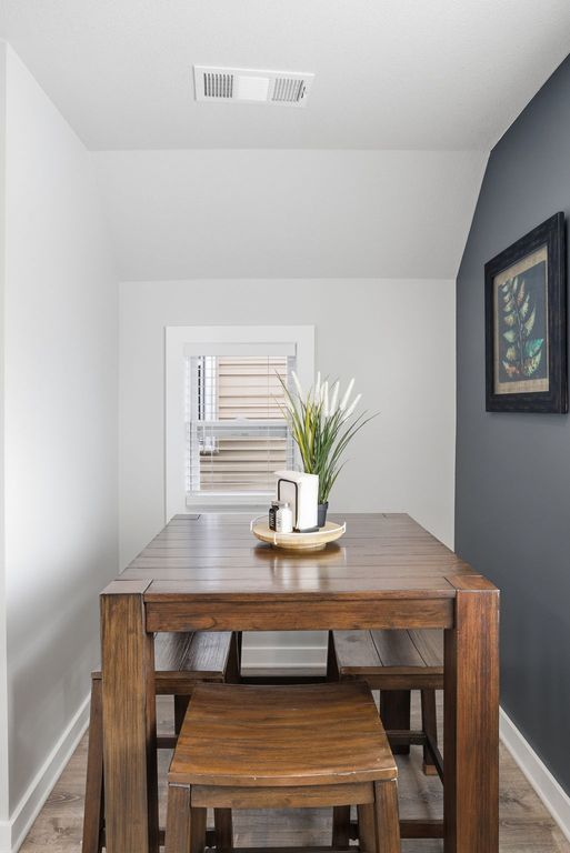 1082 Sims Ave #UP, Saint Paul, MN 55106 - See Est. Value, Schools & More