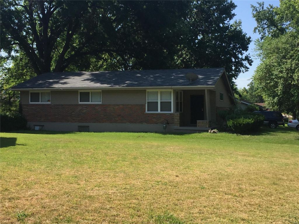 9946 Lanier Dr, Saint Louis, MO 63136 | Trulia