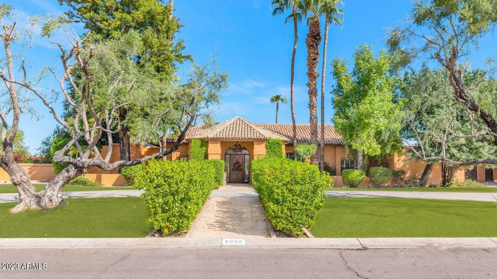 8628 E Sharon Dr, Scottsdale, AZ 85260 - See Est. Value, Schools & More
