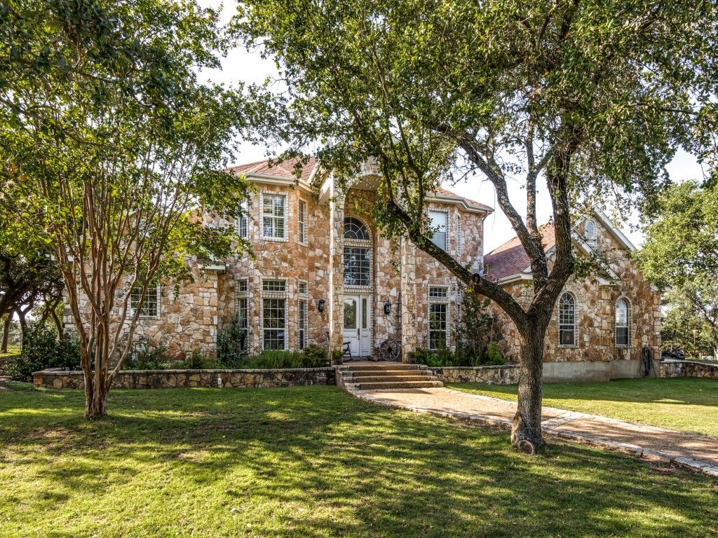 350 Sisterdale Rd, Boerne, TX 78006 - See Est. Value, Schools & More