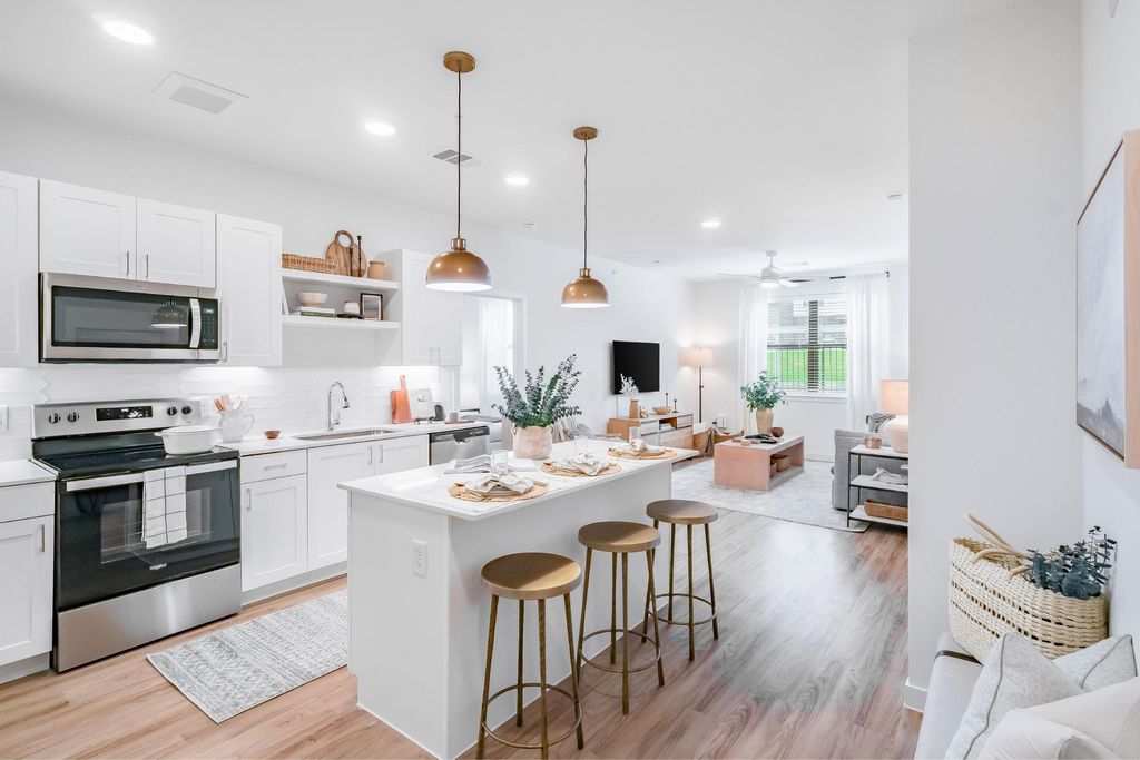 Citizen House Blue Bluff - Austin, TX | Trulia