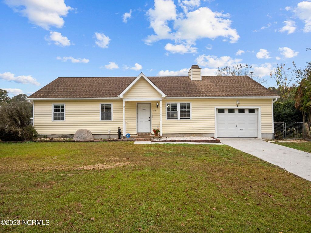 109 Falcon Crest Road, Jacksonville, NC 28540 - See Est. Value, Schools ...