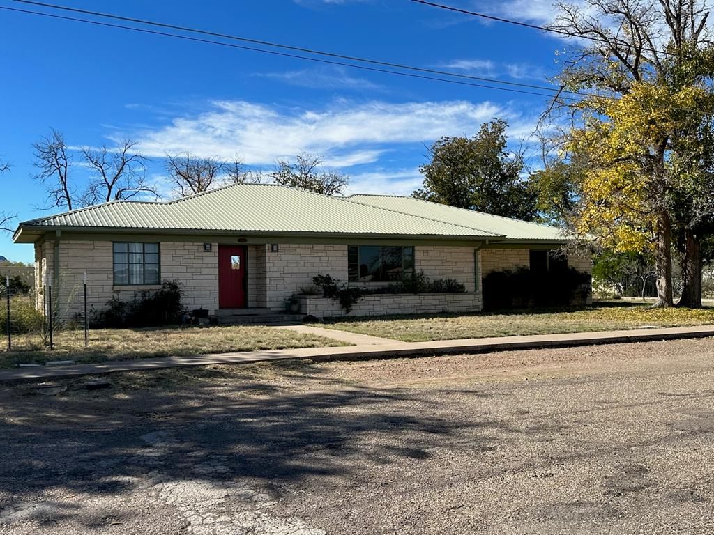 1601 N 7th St, Alpine, TX 79830 | MLS# 147606 | Trulia