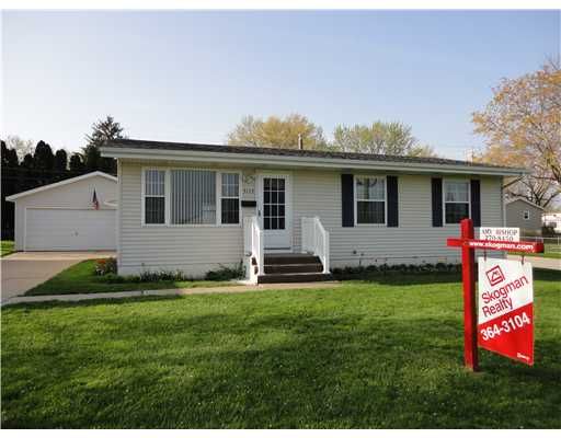 5117 E Ave NW, Cedar Rapids, IA 52405 - See Est. Value, Schools & More