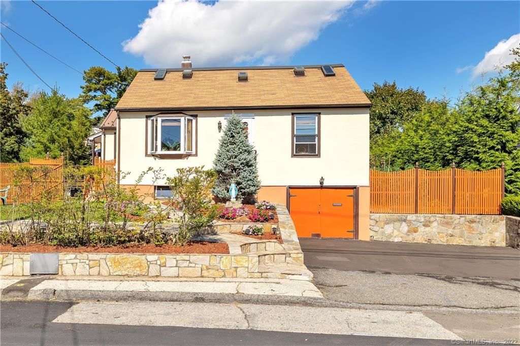 10 Morton Street, Norwalk, CT 06854 - See Est. Value, Schools & More