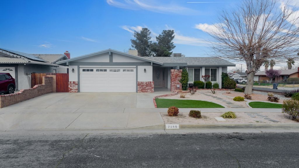 2549 E Avenue R4, Palmdale, CA 93550 - See Est. Value, Schools & More