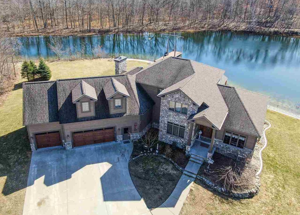 2663 S Meridian Rd, Midland, MI 48640 | Trulia