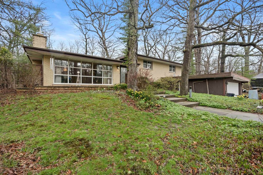 23921 S Monee Rd, Crete, IL 60417 - See Est. Value, Schools & More