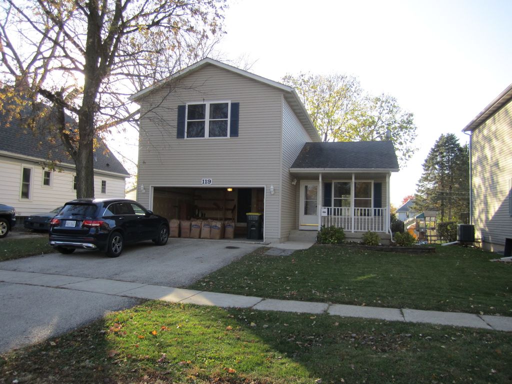 119 Stiles St, Genoa, IL 60135 - See Est. Value, Schools & More