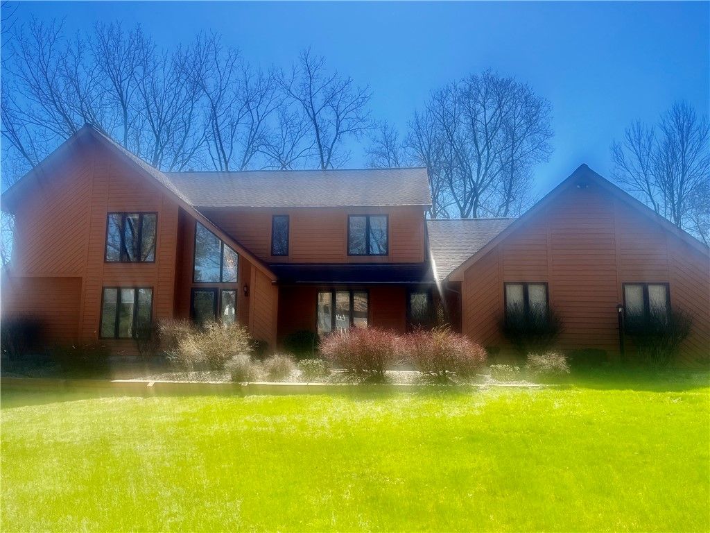 1 Robin Dr, Rochester, NY 14618 - See Est. Value, Schools & More