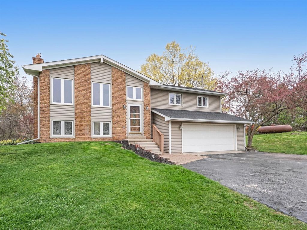 9700 Grossman Rd, Manchester, MI 48158 | Trulia
