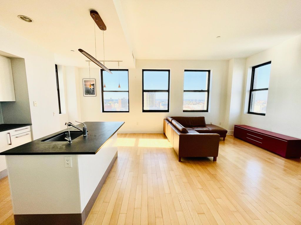 4 Beacon Way #801, Jersey City, NJ 07304 - See Est. Value, Schools & More